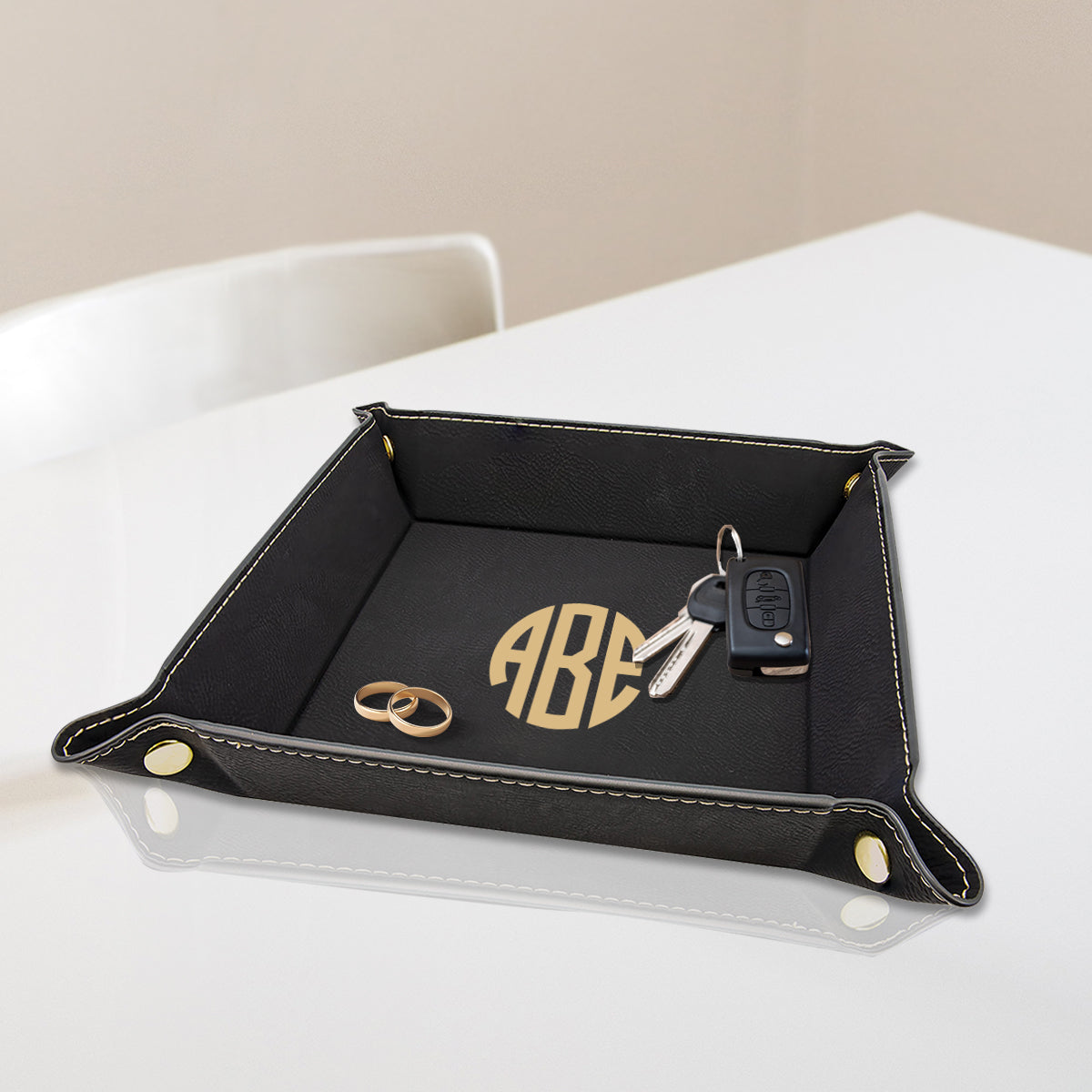 Custom Engraved Valet Tray – Artisan Stamp